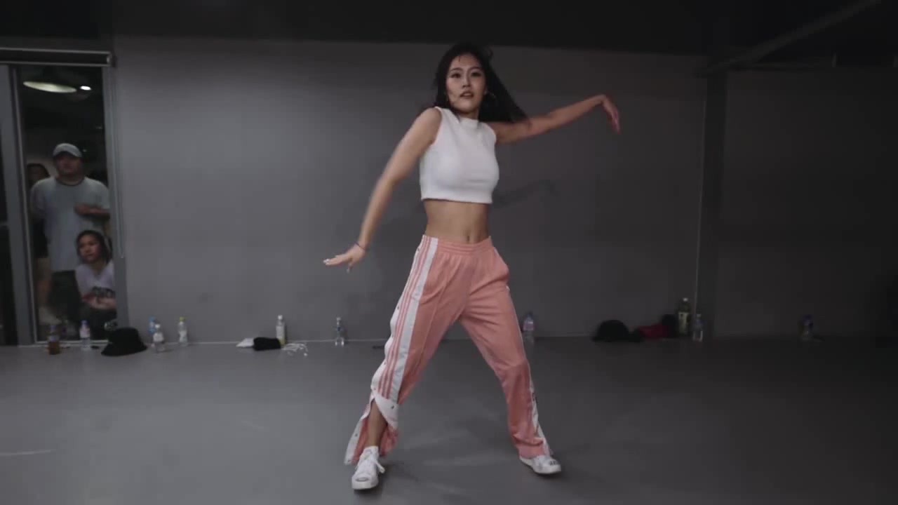 Lean On - Major Lazer & DJ Snake ft. MØ / Ara Cho Choreography - Coub