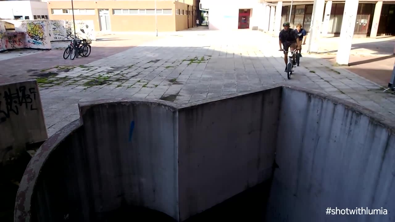 The best curved wallride ever? - Luc Legrand and Erik Elstran X DIG BMX - Coub