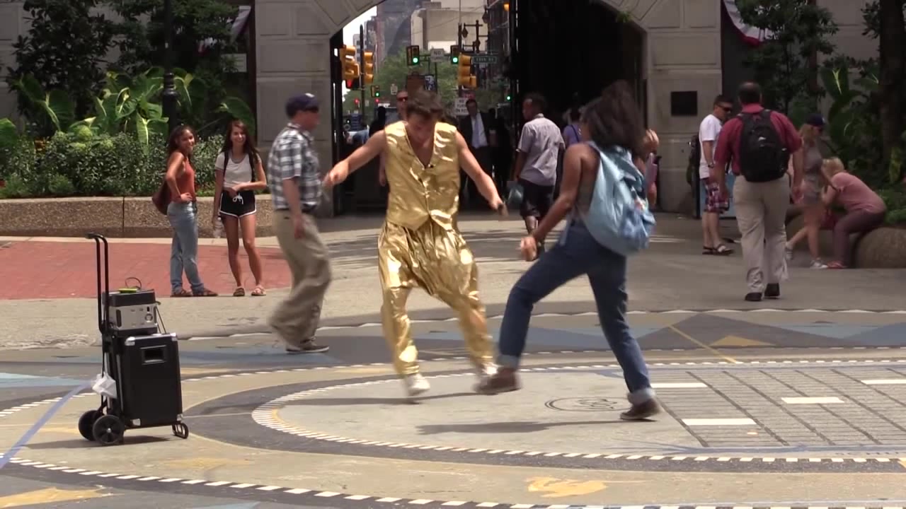 Synchronized Dance - Coub