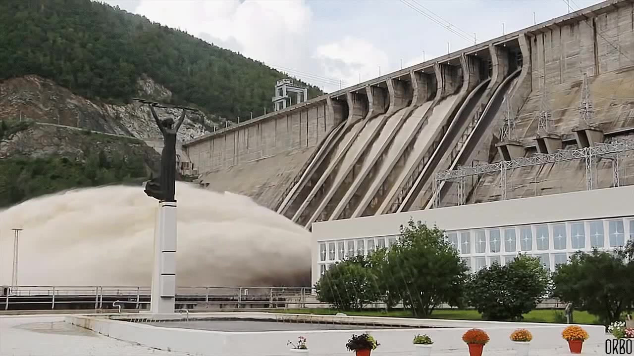 The Zeya Dam in Amur Oblast, Russia. - Coub