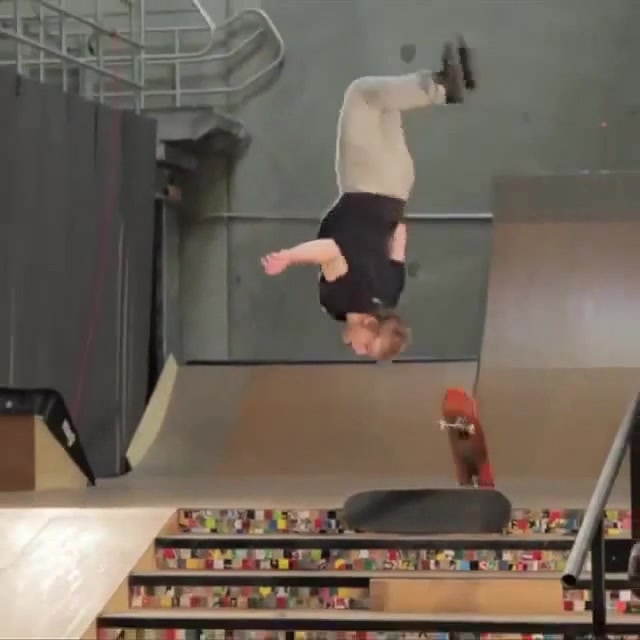Crazy Skateboard Backflip - Coub