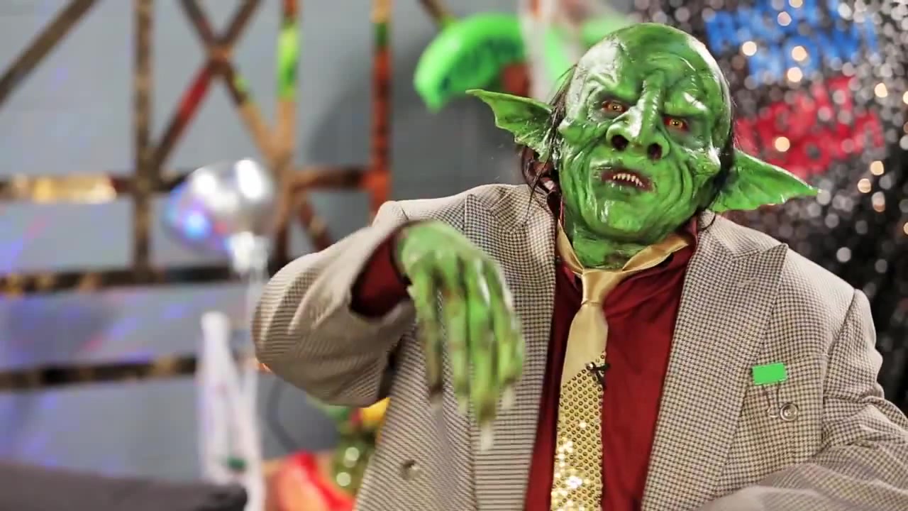 Nekrogoblikon - RIGHT NOW w/ John Goblikon: Episode 1 (Amanda Cerny) - Coub