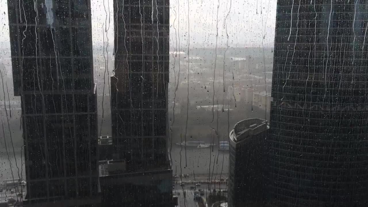 Moscow rain - Coub