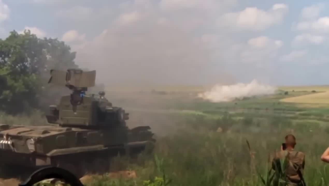 2K22 Tunguska 30-mm - Coub