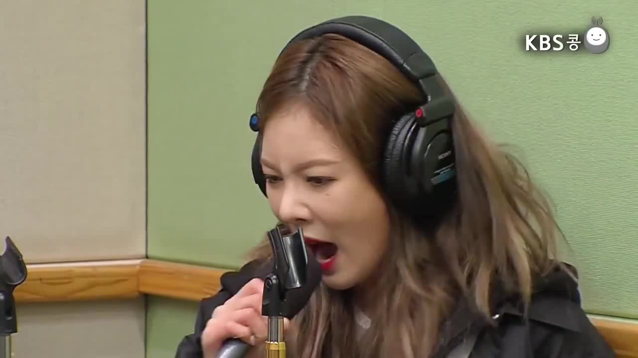 포미닛 4minute "미쳐" 라이브 LIVE / 150216[장동민 레이디제인의 두시!] - Coub