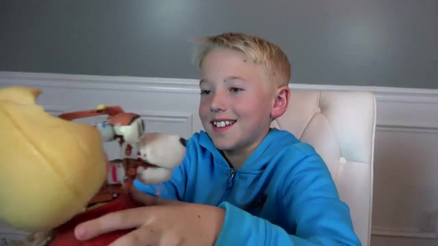 What's inside THE ORIGINAL TEDDY RUXPIN? - Coub