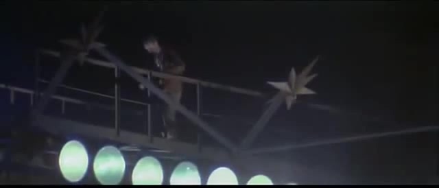 Bruce Willis Dance Jig - Coub