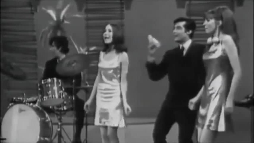 Mas Que Nada - Sergio Mendes 1966 - Coub