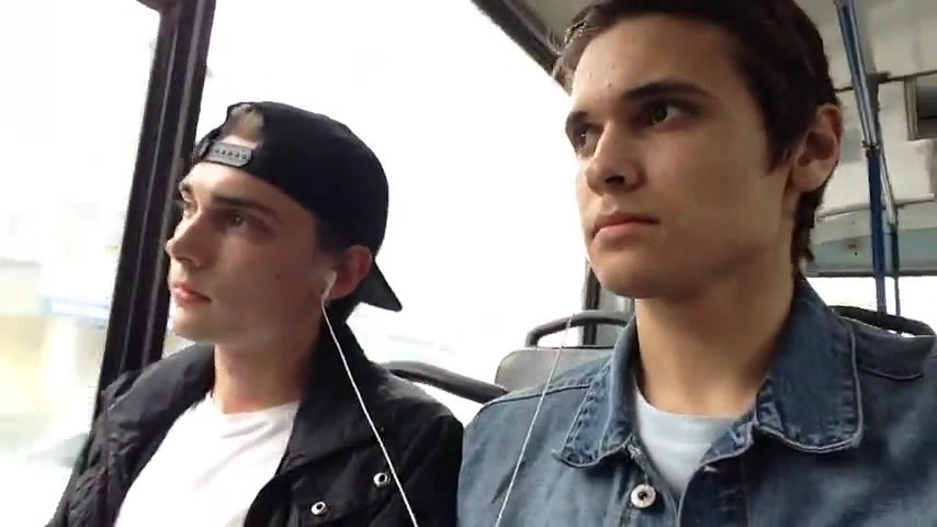 Kavinsky – Nightcall - Coub