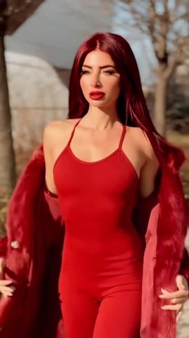 Alessandra gilioli - red hair girl in red dress - Coub - The Biggest Video Meme Platform