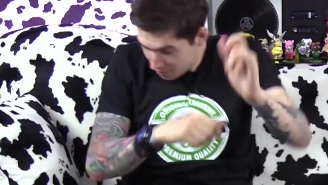 Reposted in the Wrong Cow Chop - Coub - The Biggest Video Meme Platform