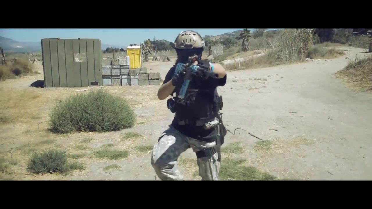 Funny Airsoft Moments Vol. 1 - SHOT IN THE ASS - Coub