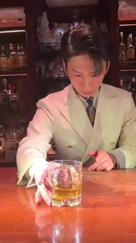 Cocktail Golden Edges of Absolute, followed by something hotter - Coub