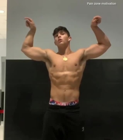 young bodybuilder showing his pumped muscle | muscle worship | flexing - Coub