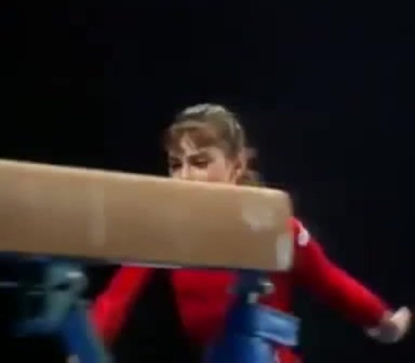 Dominique Moceanu Beam